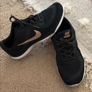 Nike Shoes for Women | Poshmark